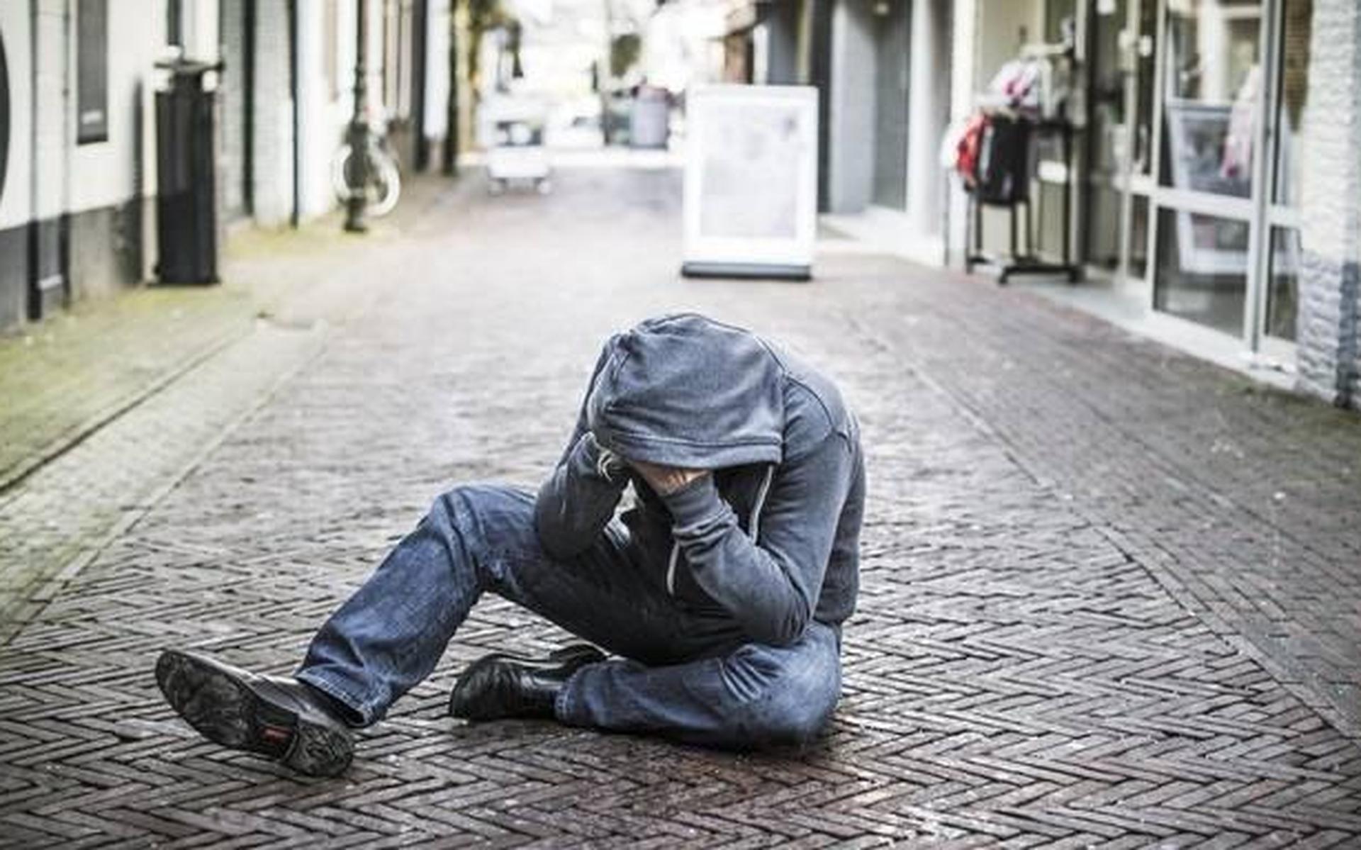 Wat te doen met verwarde mensen? - Dagblad van het Noorden
