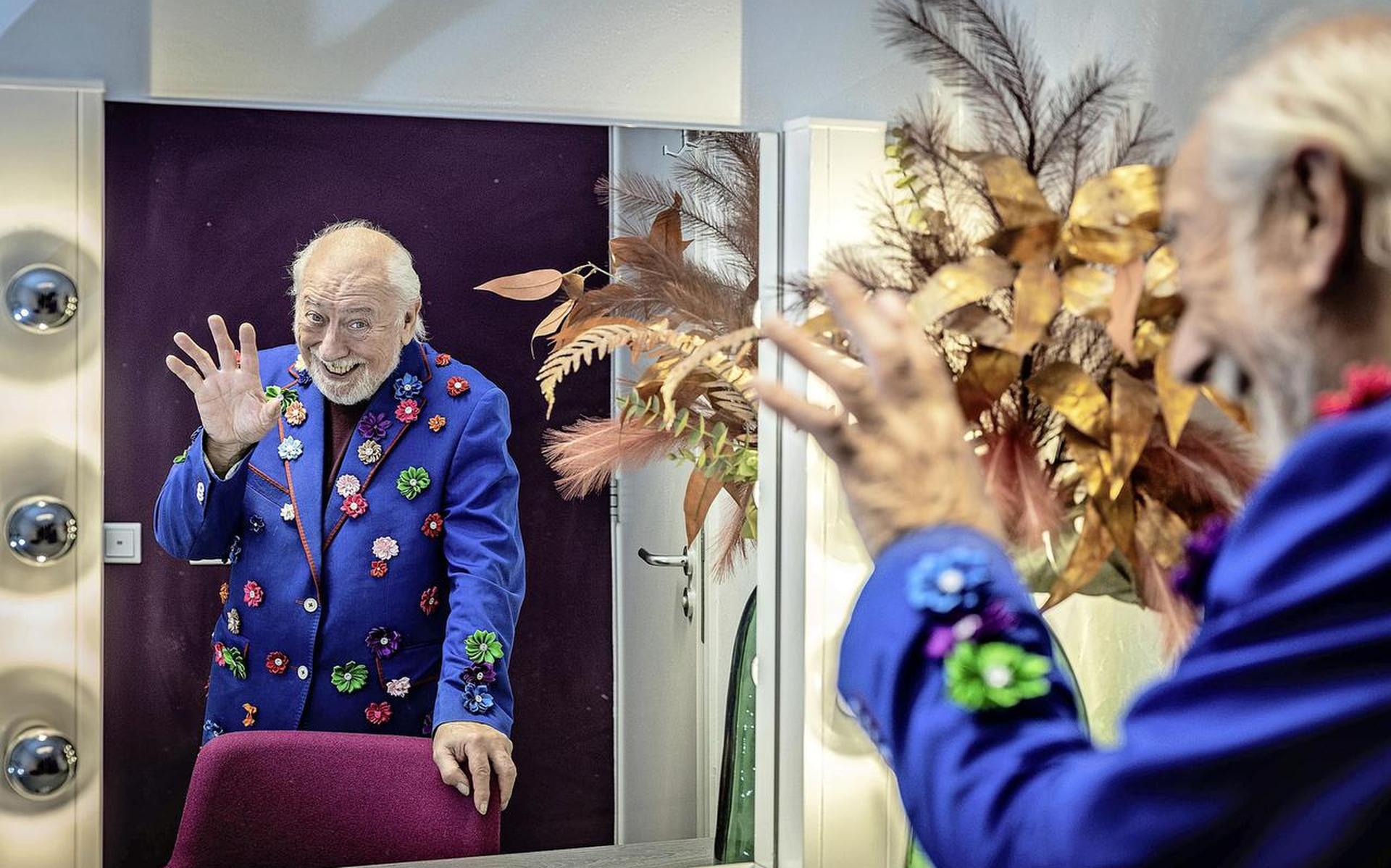 Vlaamse komiek Urbanus omarmde 50 jaar geleden de kleinkunst: 'Ineens ...