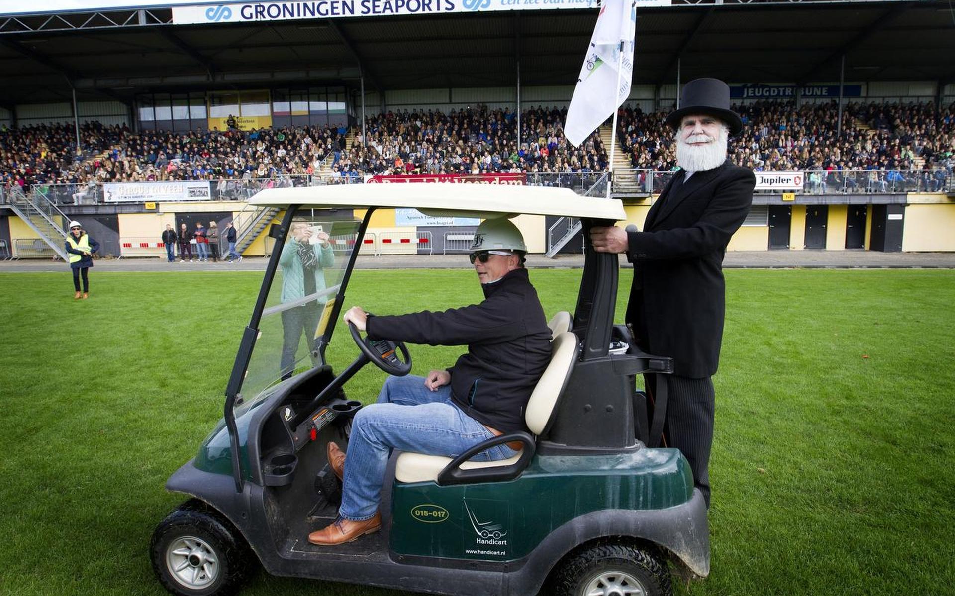 De Langeleegte podium voor Winkler Prins - Dagblad van het Noorden