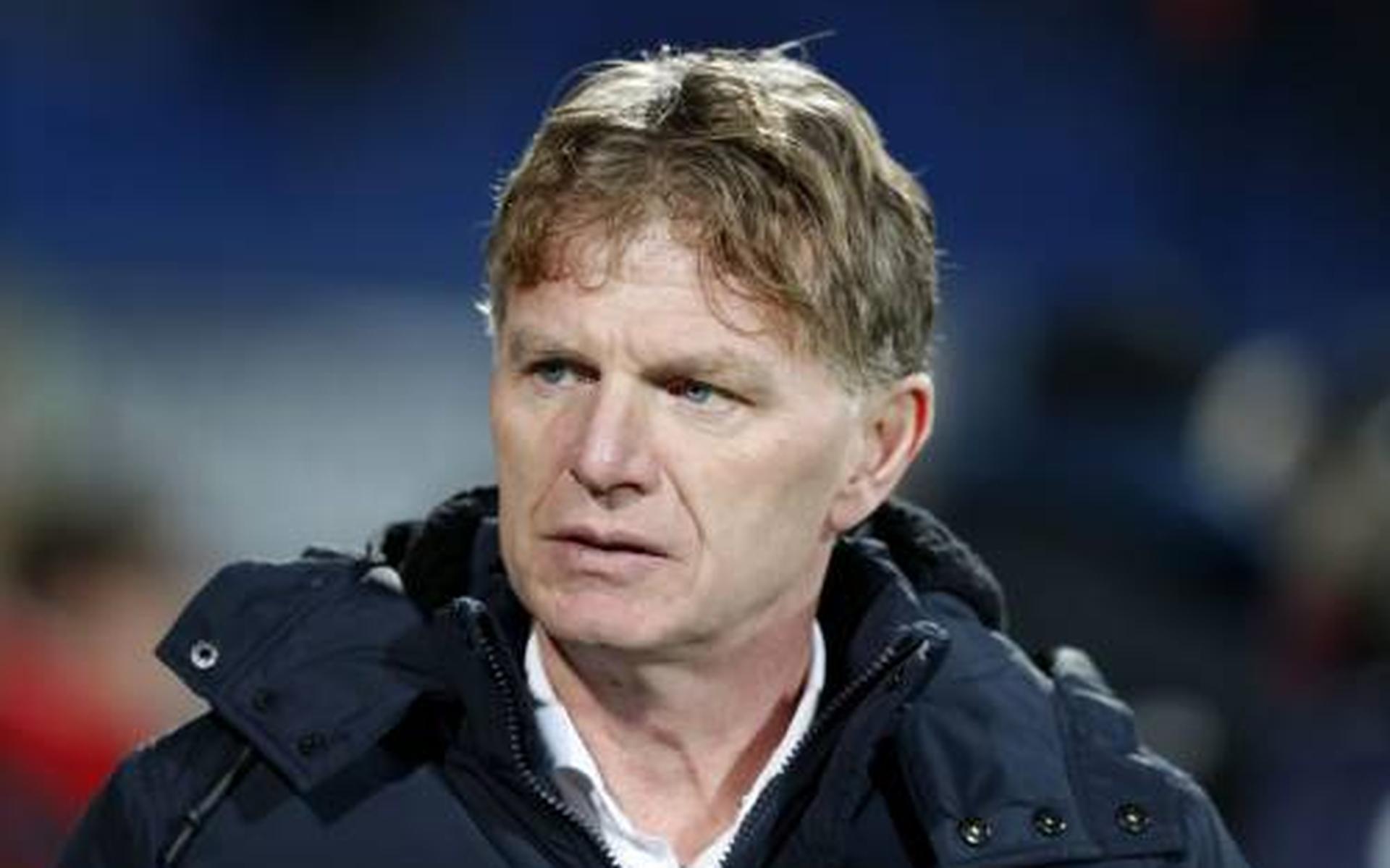 Groenendijk twee jaar langer trainer van ADO - Dagblad van het Noorden Groenendijk twee jaar langer trainer van ADO - Dagblad van het Noorden
