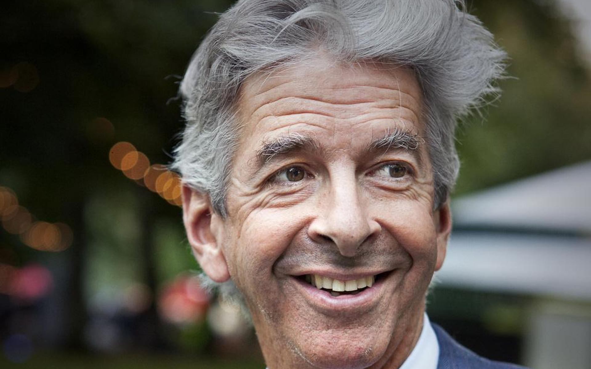 Plasterk ziet nog te veel topinkomens - Dagblad van het Noorden