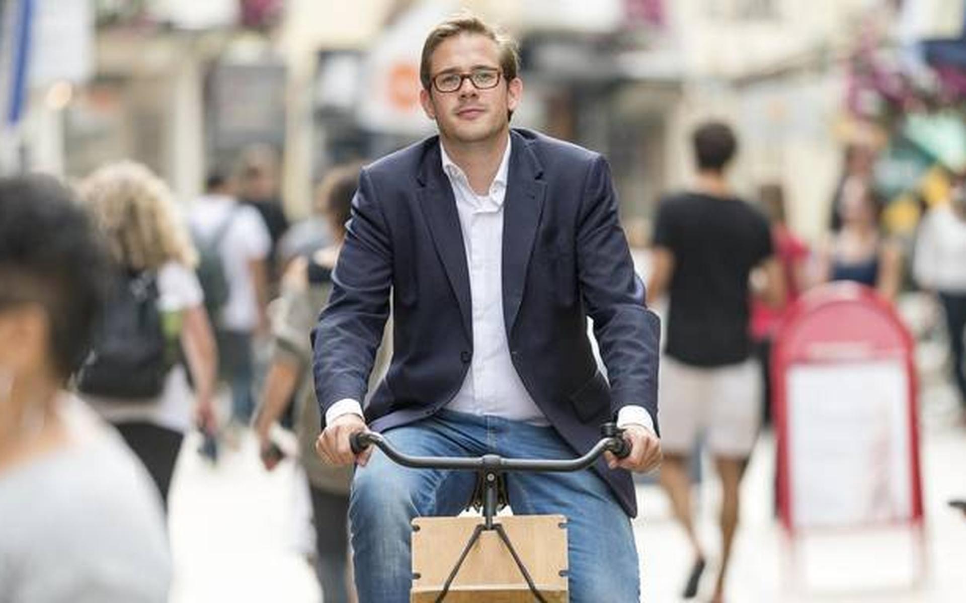 Groningen komt de komende jaren tientallen miljoenen tekort en moet nog ...