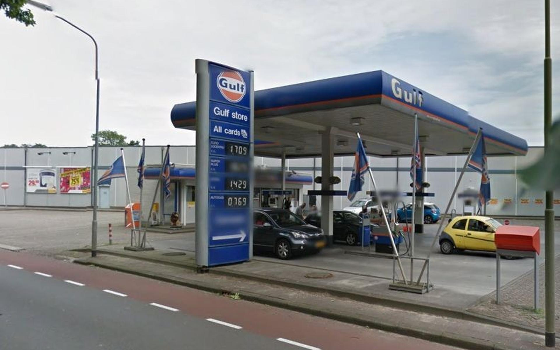Mishandeling bij tankstation in Emmen: politie zoekt getuigen - Dagblad ...
