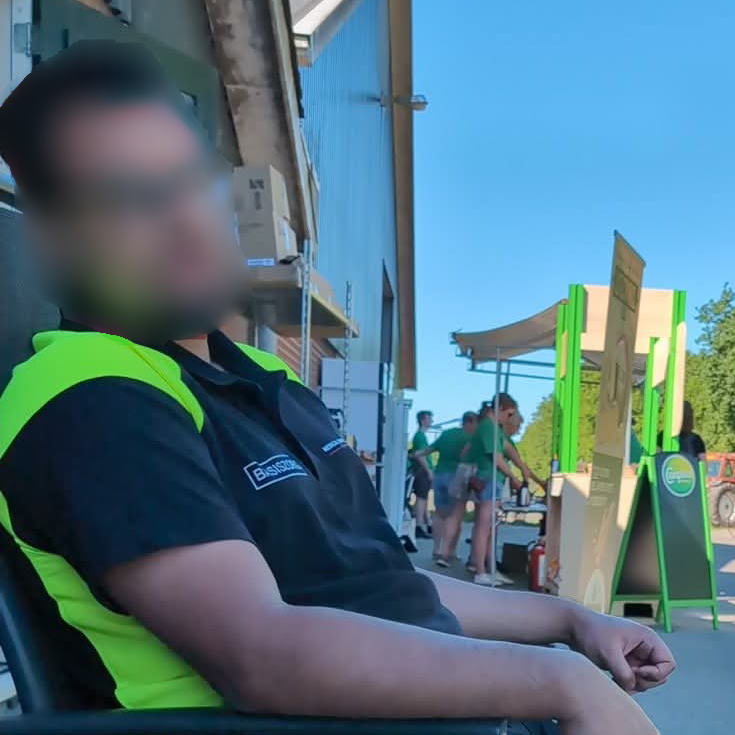Sneek trekt vergunning marathon in: nep-ambulancebroeder uit Groningen ...