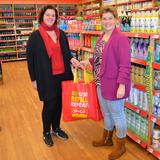 Marion Mulder uit Ter Apel wint goed gevulde boodschappentas van Op is ...
