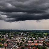 Code geel vandaag: buien, onweer en harde wind - Dagblad van het Noorden