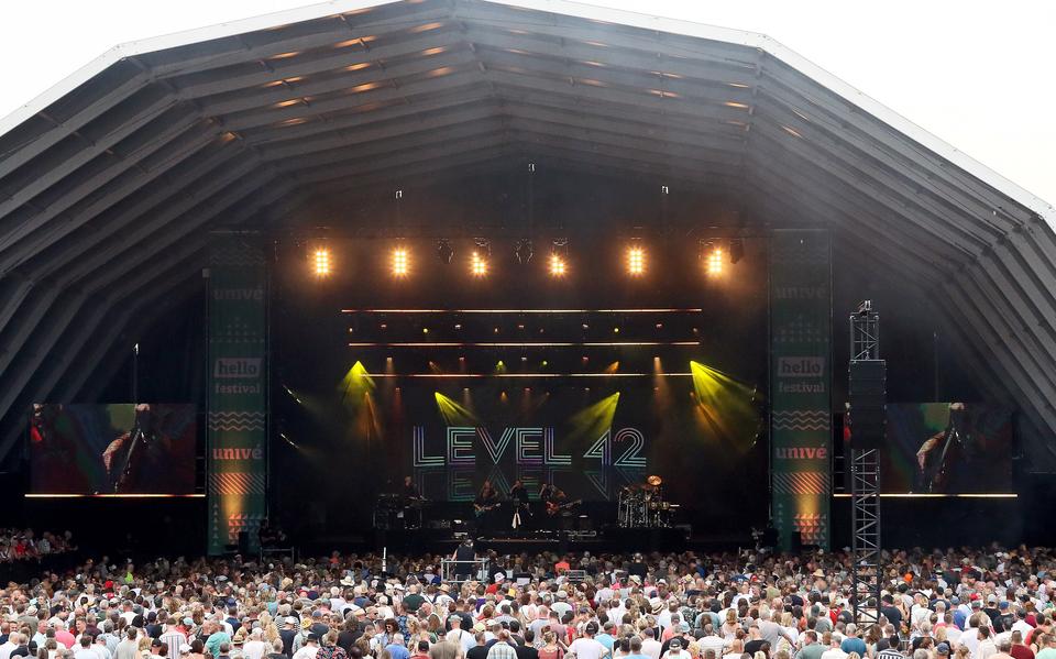 Genieten van Davina Michelle, The Human League en Goldband. Tropisch ...