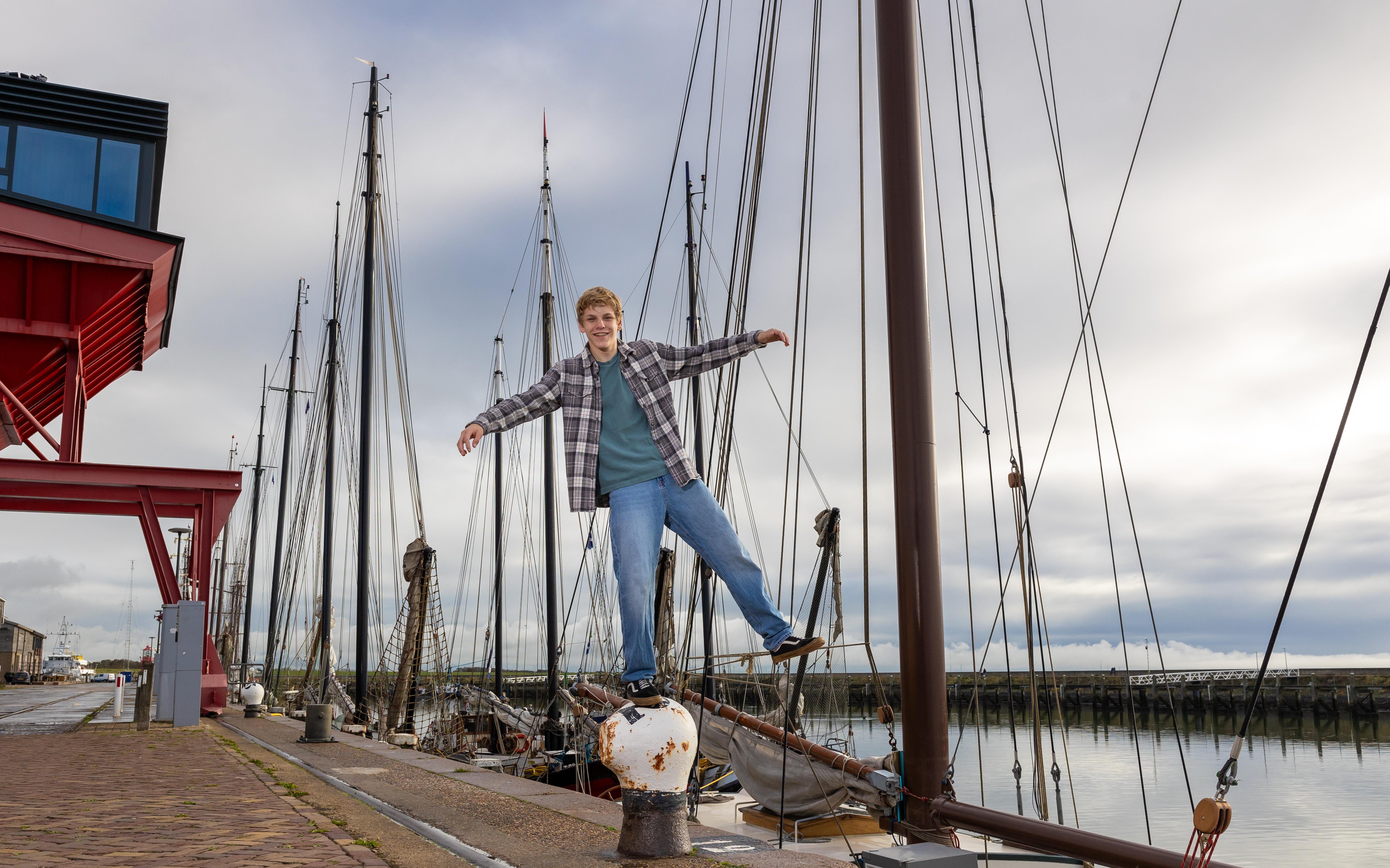 Zes maanden leven en leren op een zeilboot: Jamie (14) vertrekt na de ...