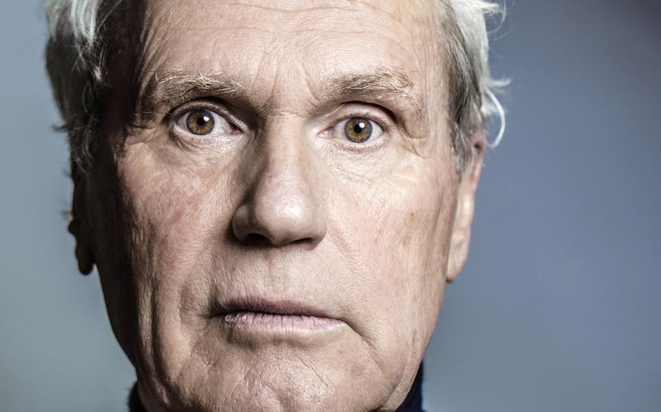 Adriaan van Dis zegt af voor Zomergasten om gezondheidsredenen. Oud ...
