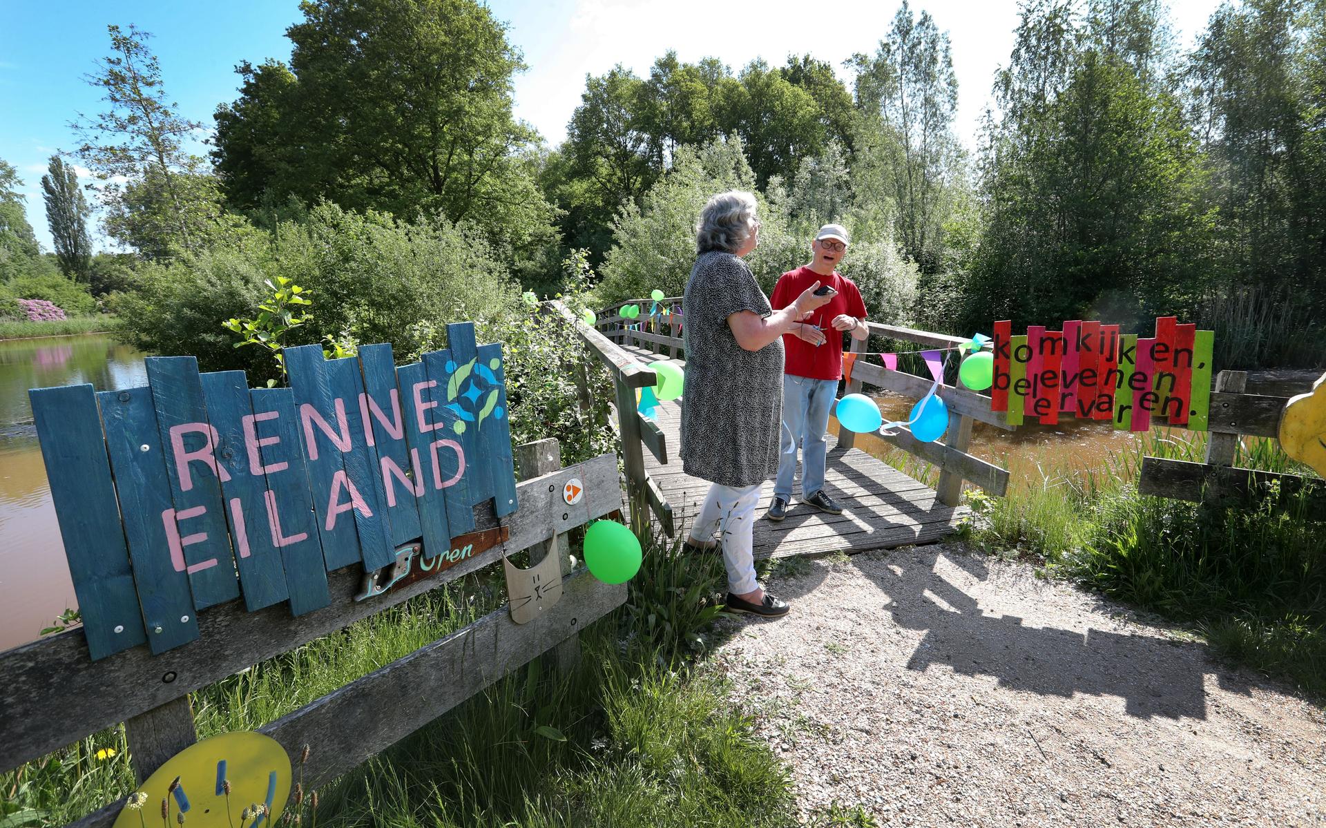 Dagbesteding Aan 't Knoal opent kunstroute in Stadskanaal. Langs de ...