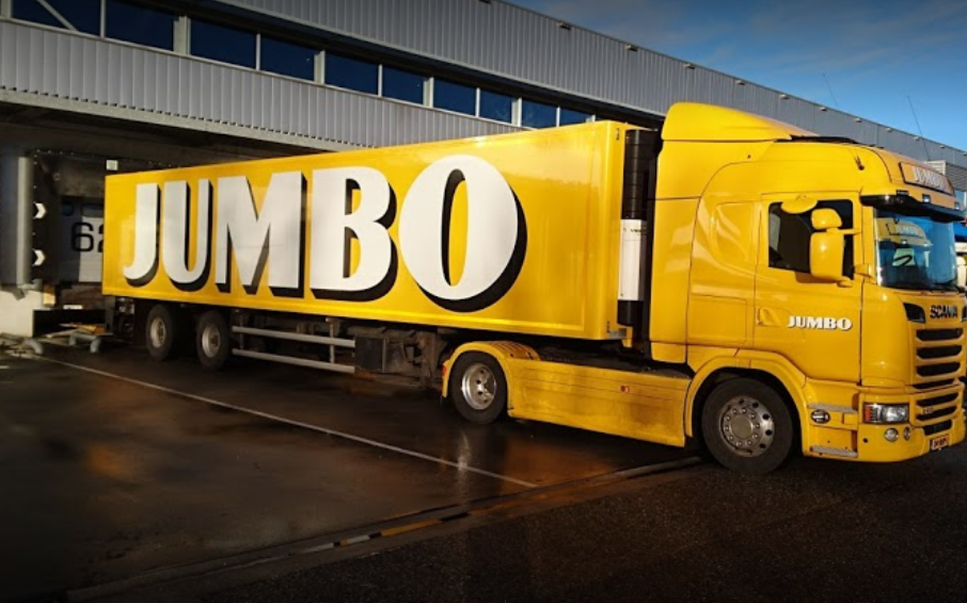 Boeren protesteren bij distributiecentrum Jumbo in Beilen: 'Wij willen ...