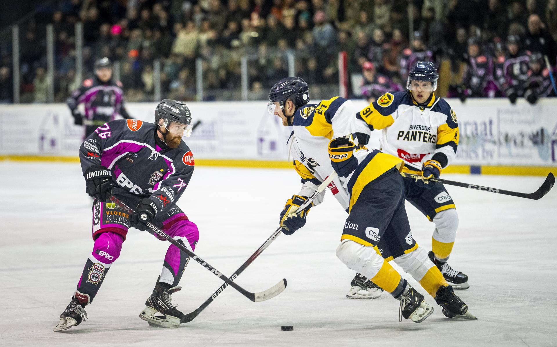 GIJShockeyshow in Kardinge, nu is het (misschien) aan de rechter ...
