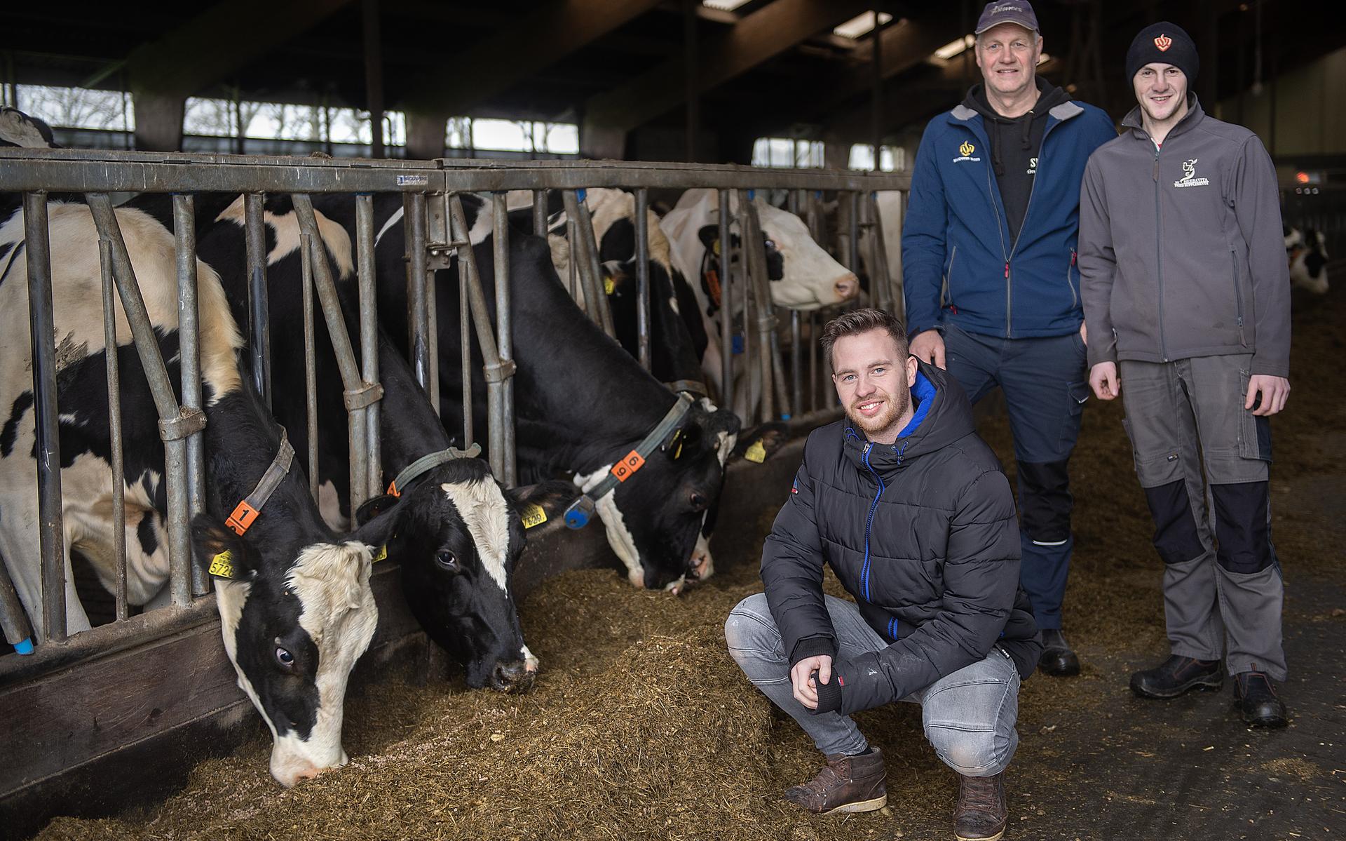 Alwin wil de boerderij van zijn vader in Sleen wel overnemen, maar het ...