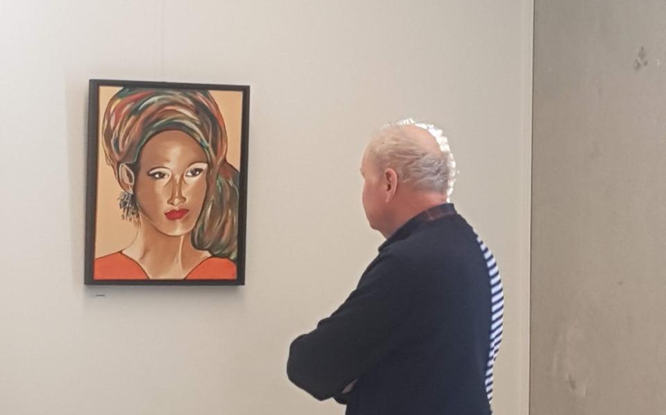 Cultureel Centrum Zuidhorn toont kleurrijke schilderijen van autodidact ...