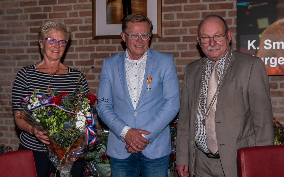 Jan ten Hoor ontvangt Koninklijke onderscheiding - Dagblad van het Noorden