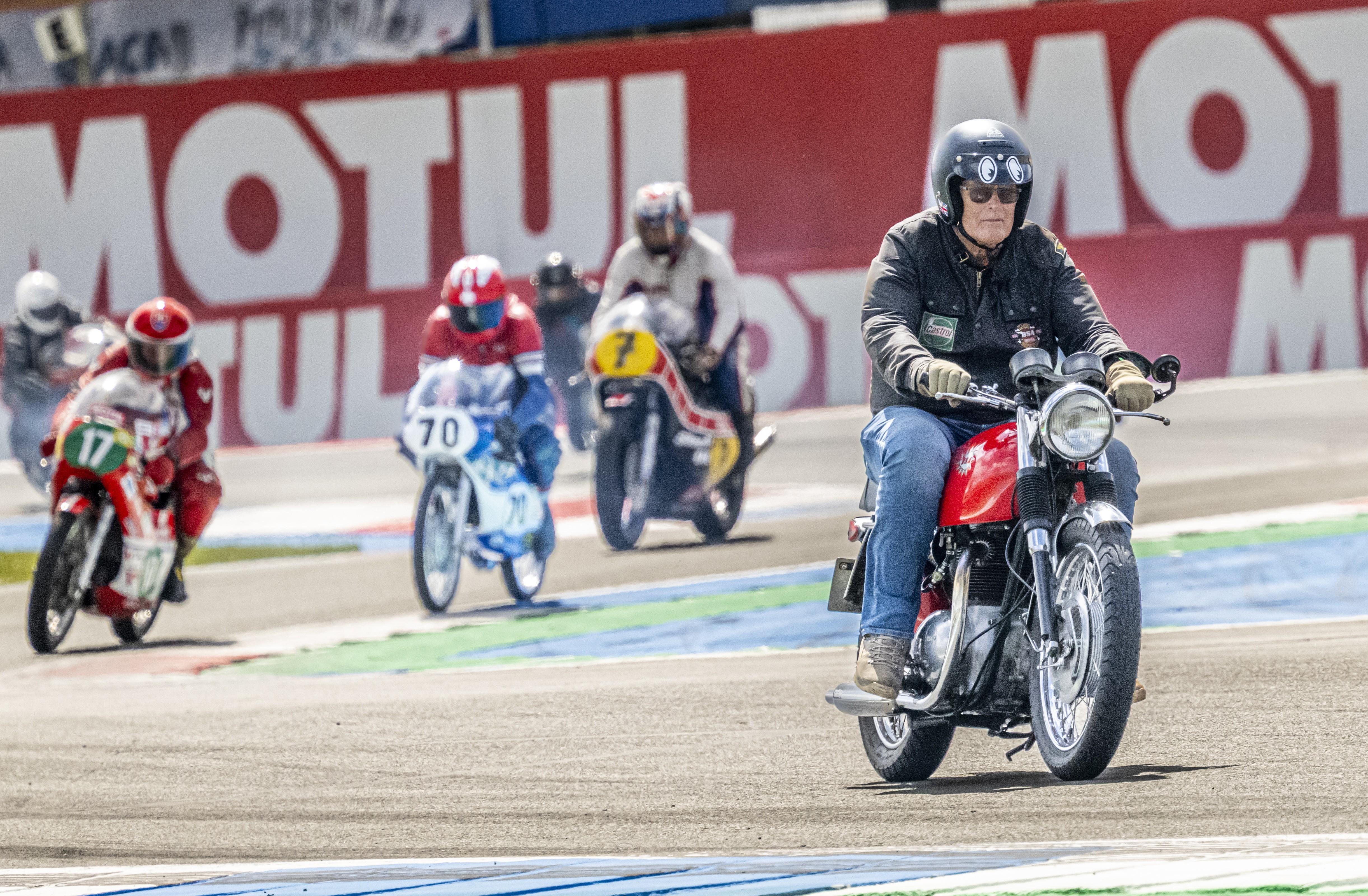 Wat levert de TT in Assen eigenlijk op aan keiharde pecunia? - Dagblad ...