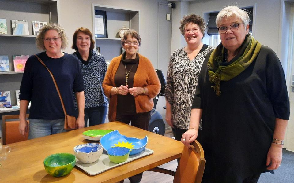 Stichting Present Emmen geeft kwetsbare mensen steuntje in de rug. 'Met ...