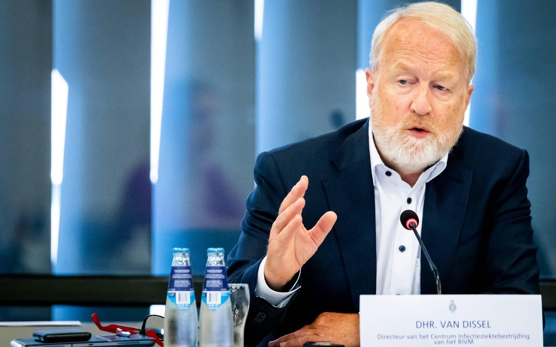 RIVM-topman Van Dissel over virusverspreiding via aerosolen: 'In ...