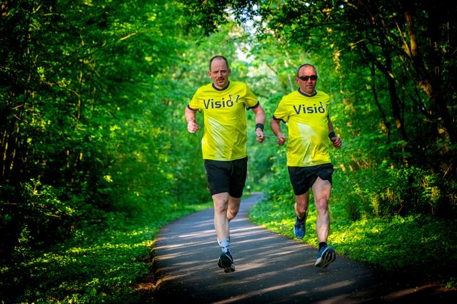 Marcel (43) werd nagenoeg blind, maar doet toch mee aan LOOP Leeuwarden ...